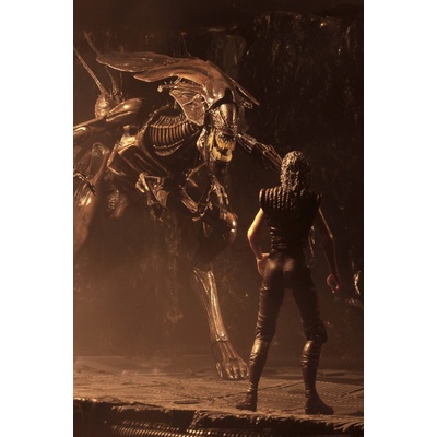 Neca Alien Resurrection Ultra Deluxe Alien Queen 38 cm - Heureka.cz
