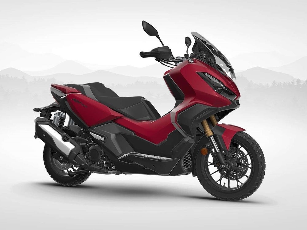 Honda ADV 350 matt carnelian red metallic - Heureka.cz