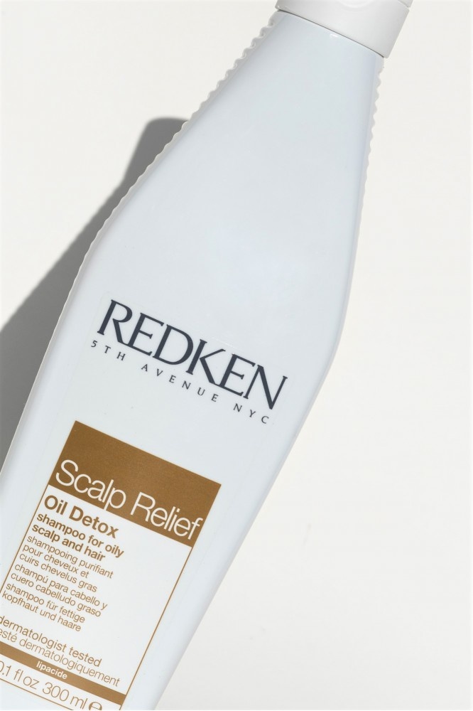 Redken scalp relief oil detox shampoo store